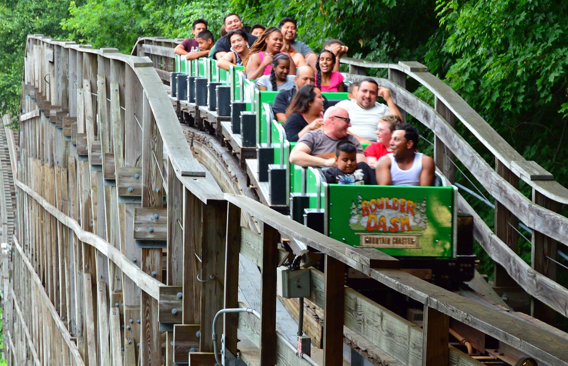 Historic US theme parks that are still open today