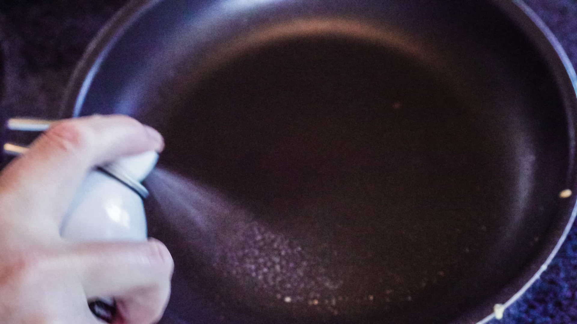 Easy ways to cut calories (without going hungry)