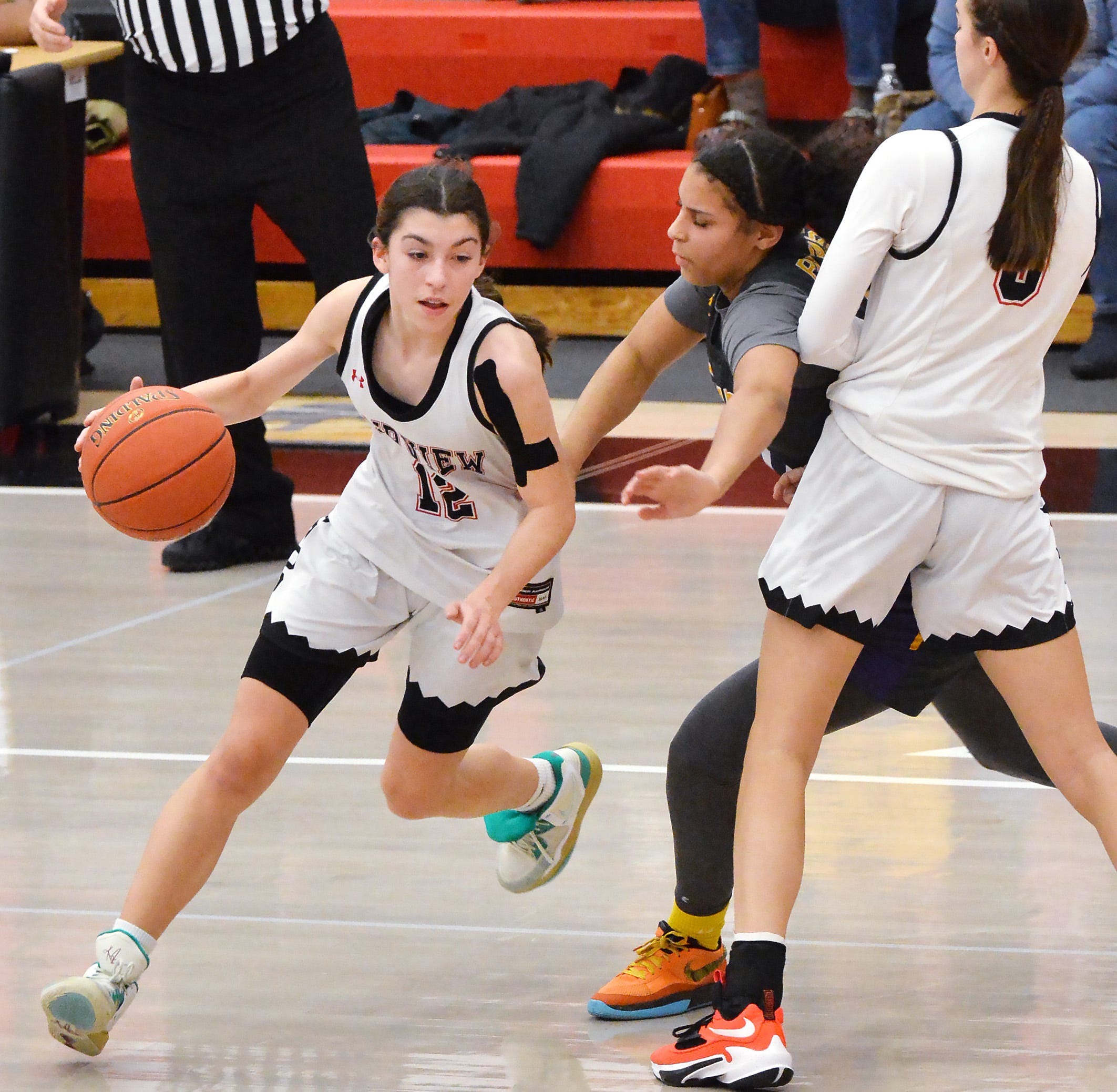 Fairview's Paige Garrity named D-10 breakout sophomore basketball ...