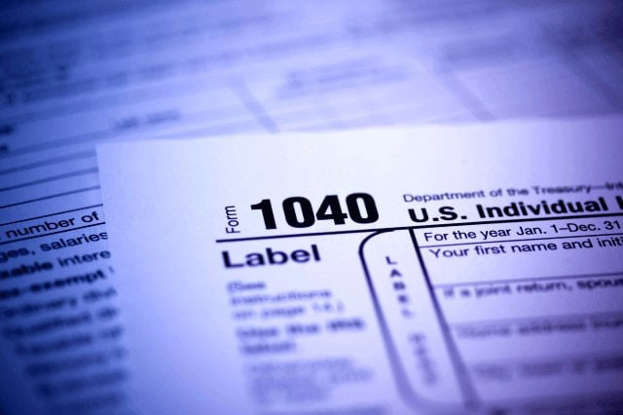 Should You Move for Retirement? 10 Considerations to Weigh Should You Move for Retirement? 10 Considerations to Weigh