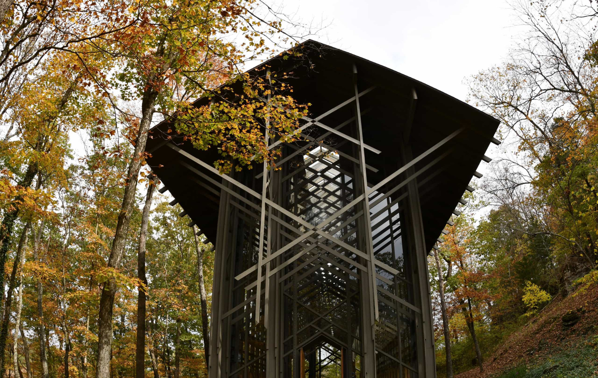 Kapellen aus Karton? Die außergewöhnlichsten Kirchen der Welt