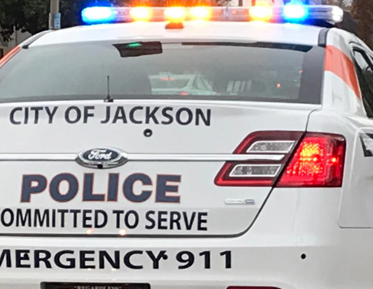 Jackson police say man shot, killed on Wilshire Avenue