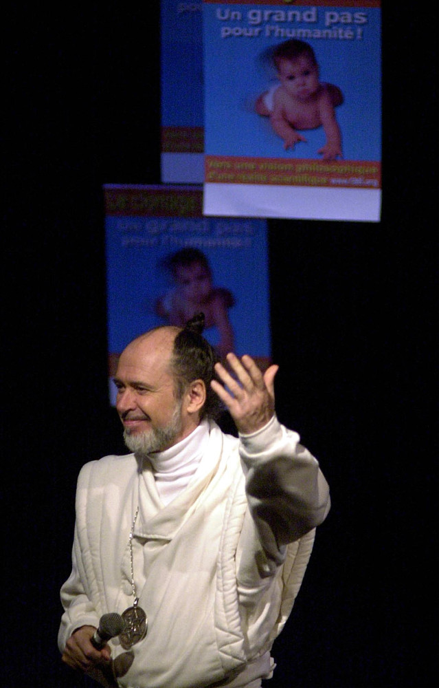 UFOs and human cloning: the story of Raëlism