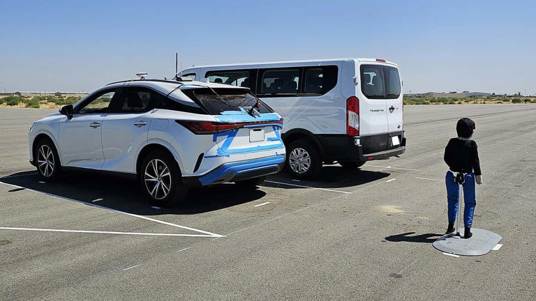 Don't Trust Your Automatic Rear Braking System, Says AAA