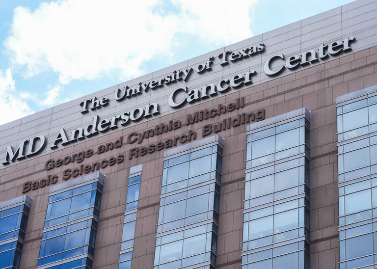 Outage knocks out power at the Texas Medical Center. Here's what to know.