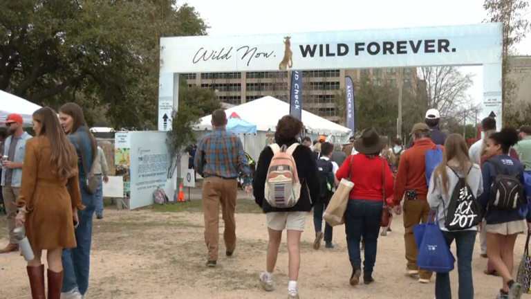 Southeastern Wildlife Expo kicks off with three days of art, food, and ...
