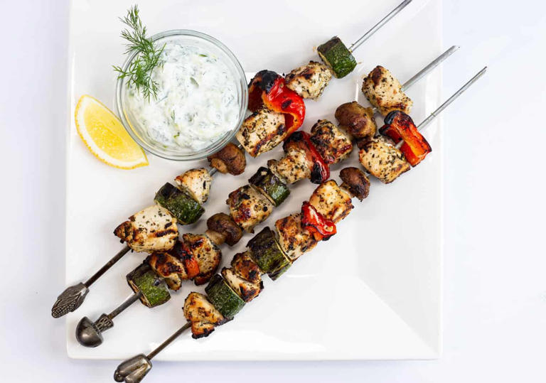 23 Easy Meals That Reheat Well, Eat Fast, and Don’t Leave You Wiping ...