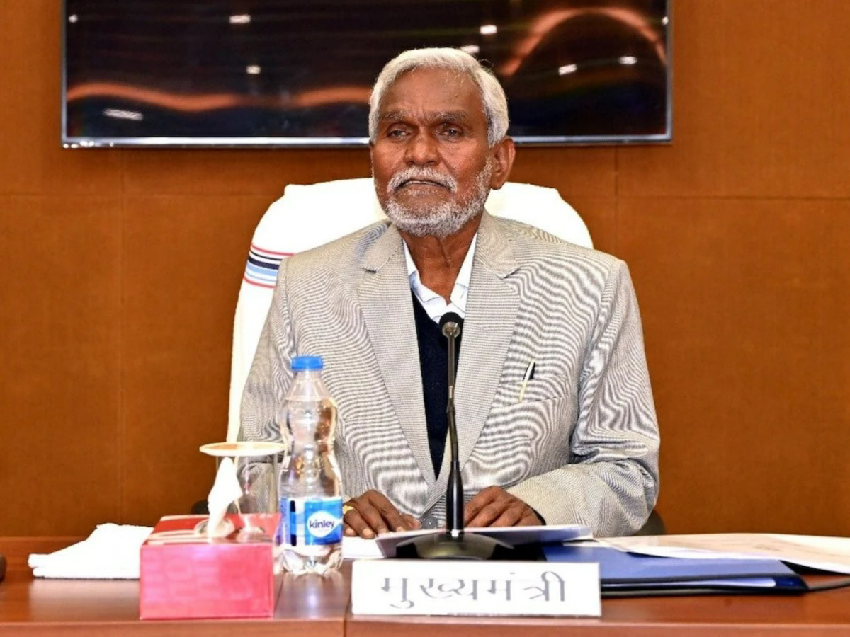 What's Cooking? Former Jharkhand CM Champai Soren Lands in Delhi ... What's Cooking? Former Jharkhand CM Champai Soren Lands in Delhi ...
