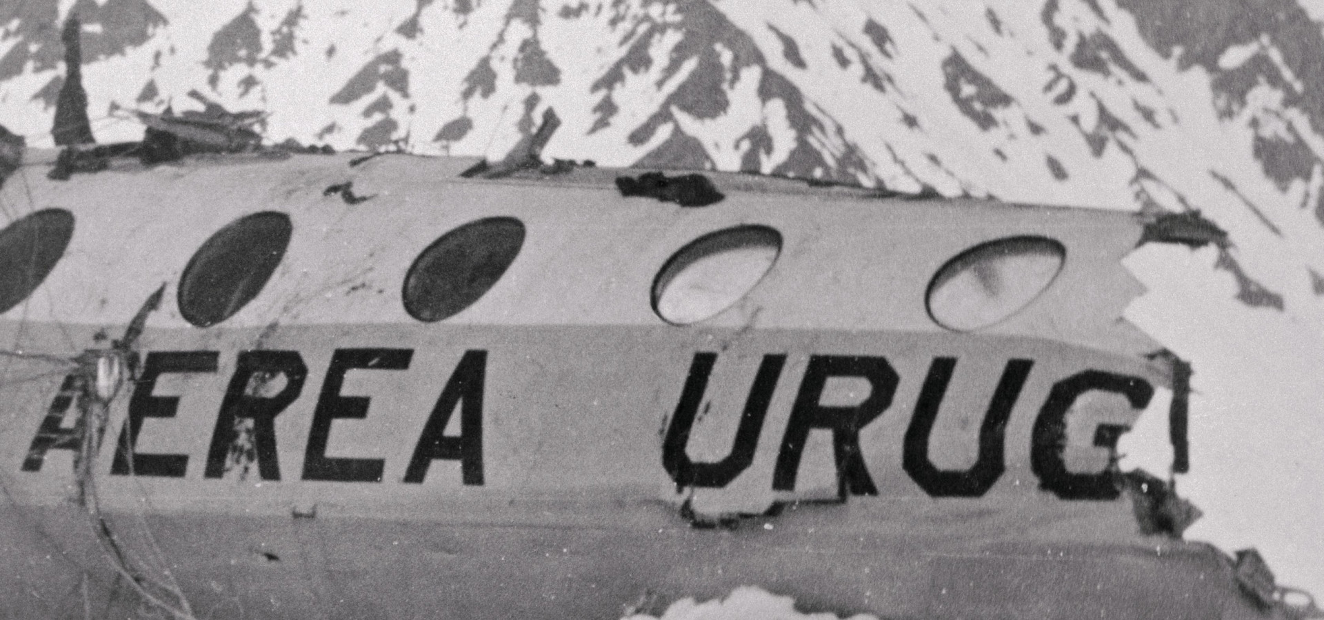 How 16 passengers survived a plane crash in the Andes