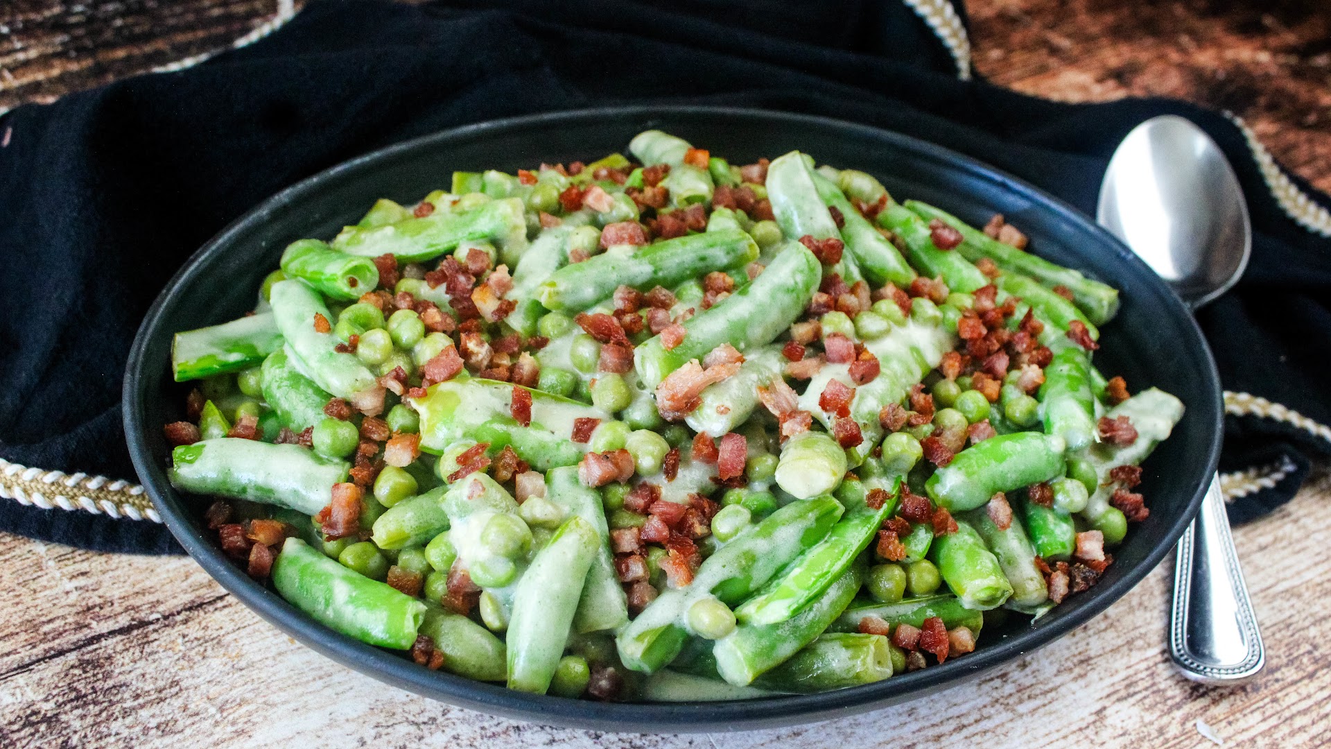 If You Love Fresh Peas, You'll Adore These Creamy Spring Peas