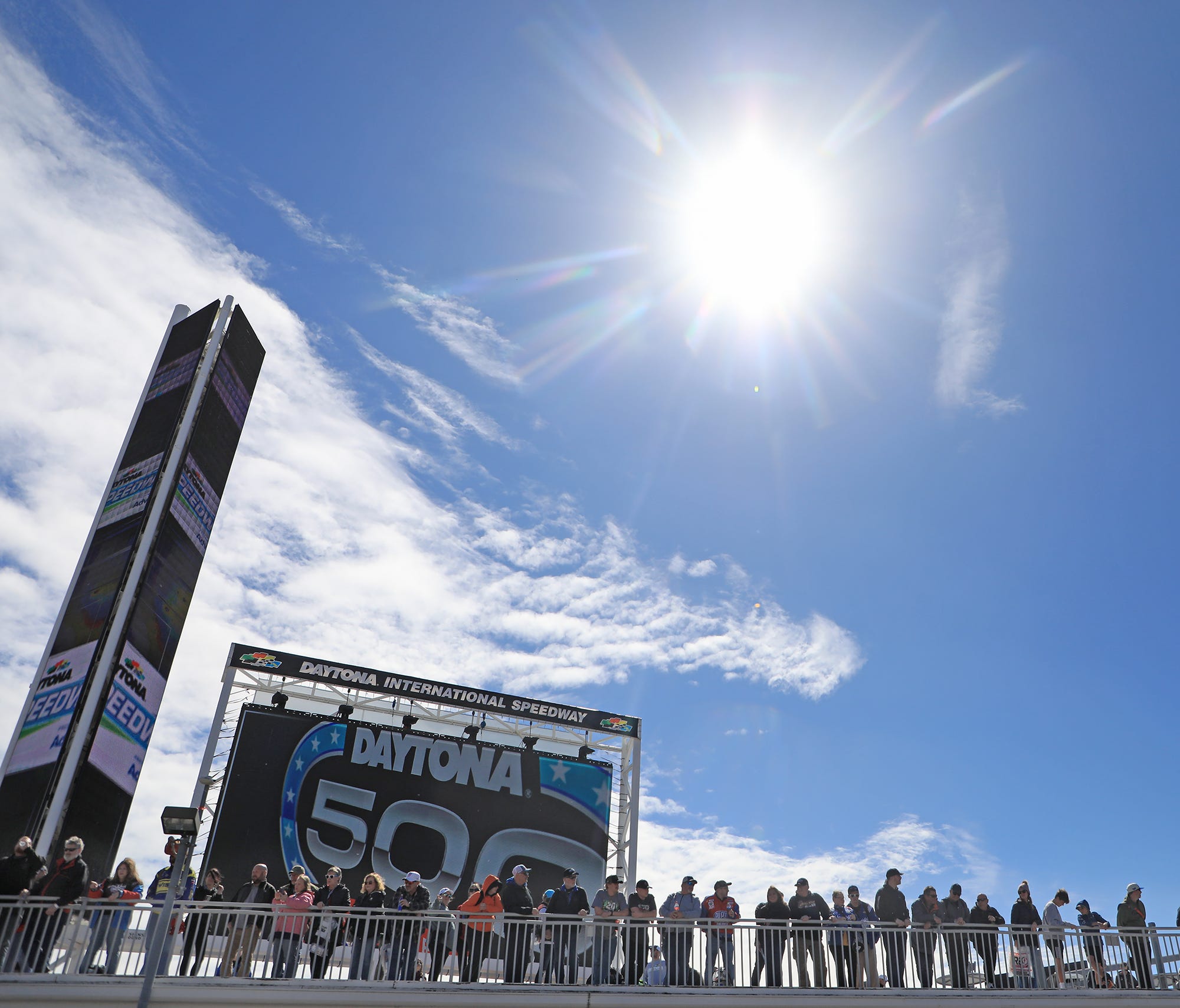Daytona 500 rain update: Cup Series qualifying will enjoy perfect ...