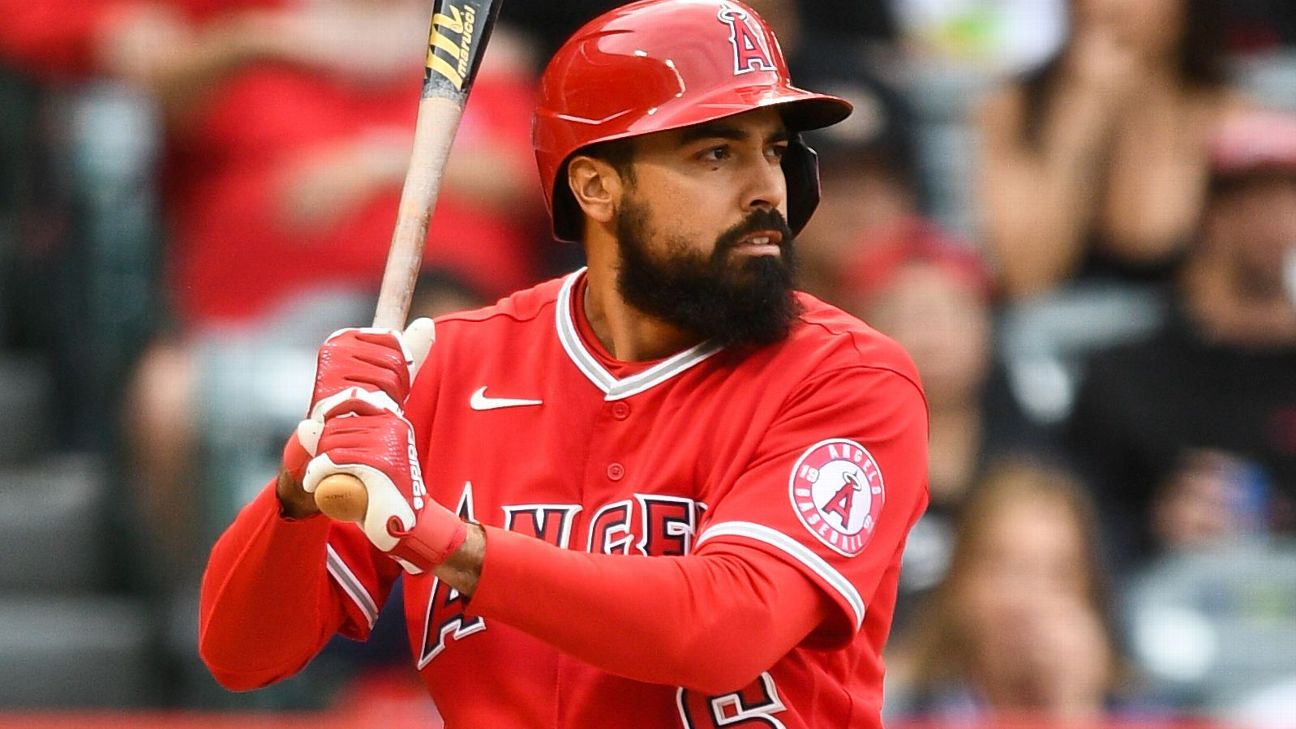 Angels' Anthony Rendon to have hip surgery, miss extended time