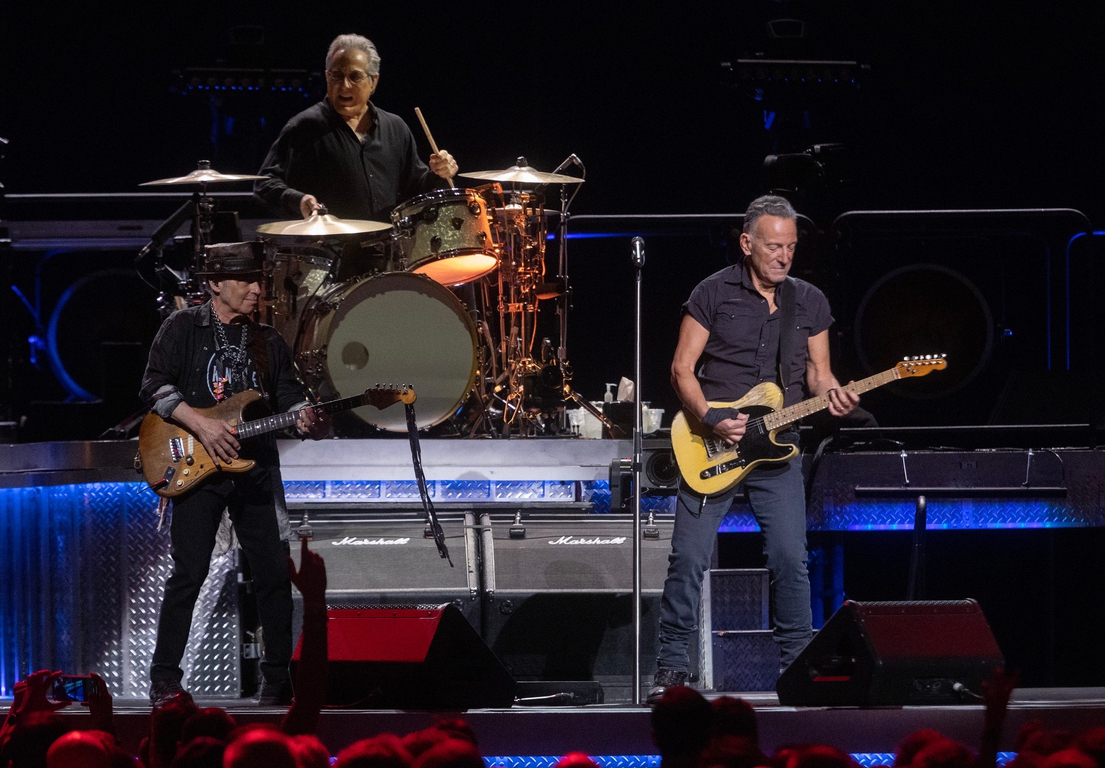 Great photos of great rock and roll bands