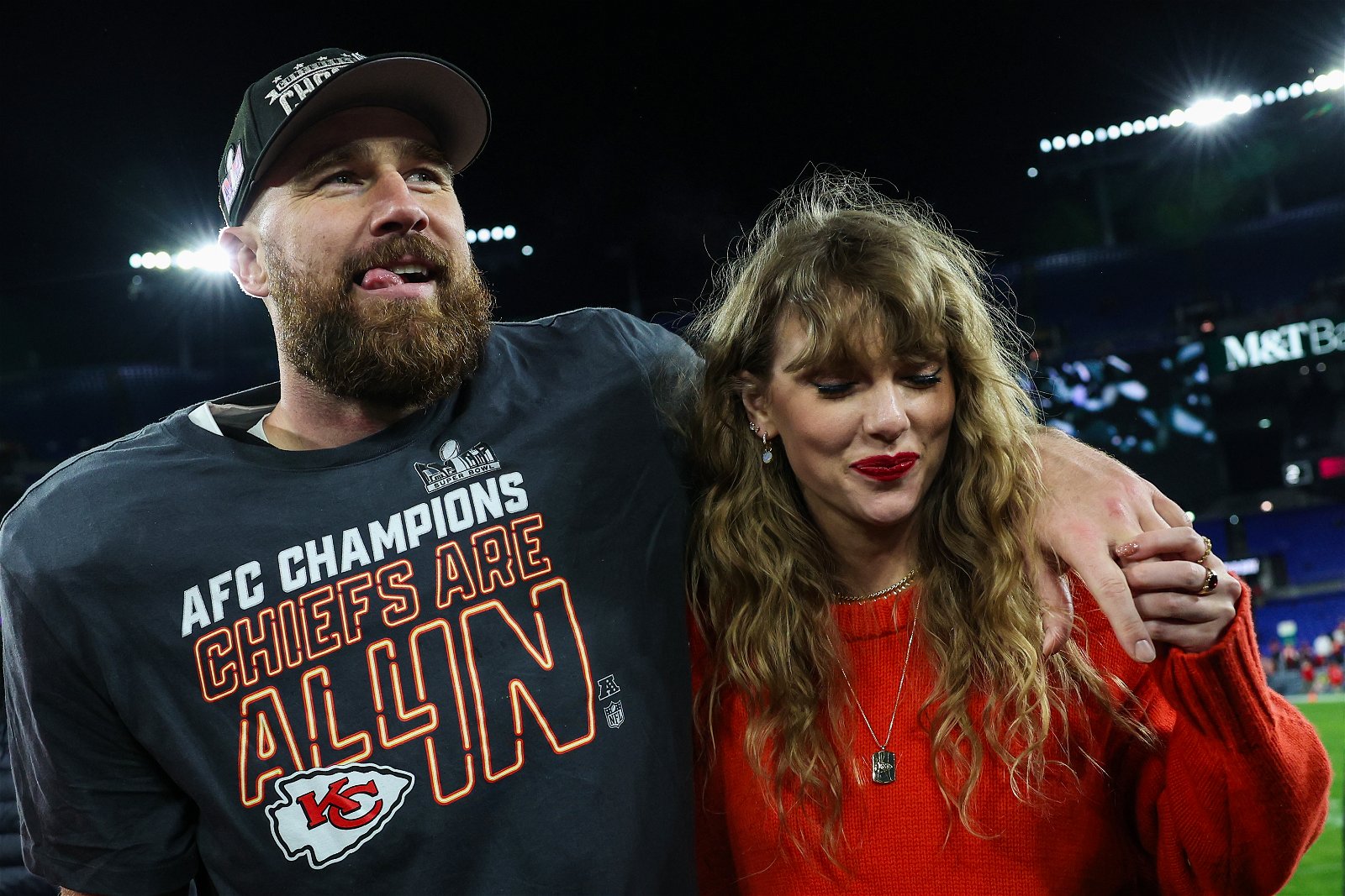 Inside Travis Kelce’s Extravagant $33,200 Gift to Taylor Swift That Has ...