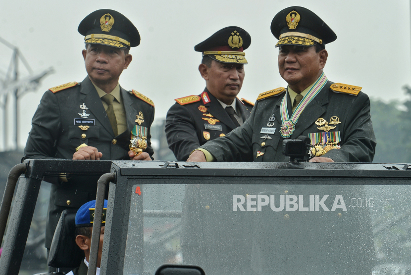 Prabowo Pimpin Rapat Perdana Dewan Pertahanan Nasional Prabowo Pimpin Rapat Perdana Dewan Pertahanan Nasional