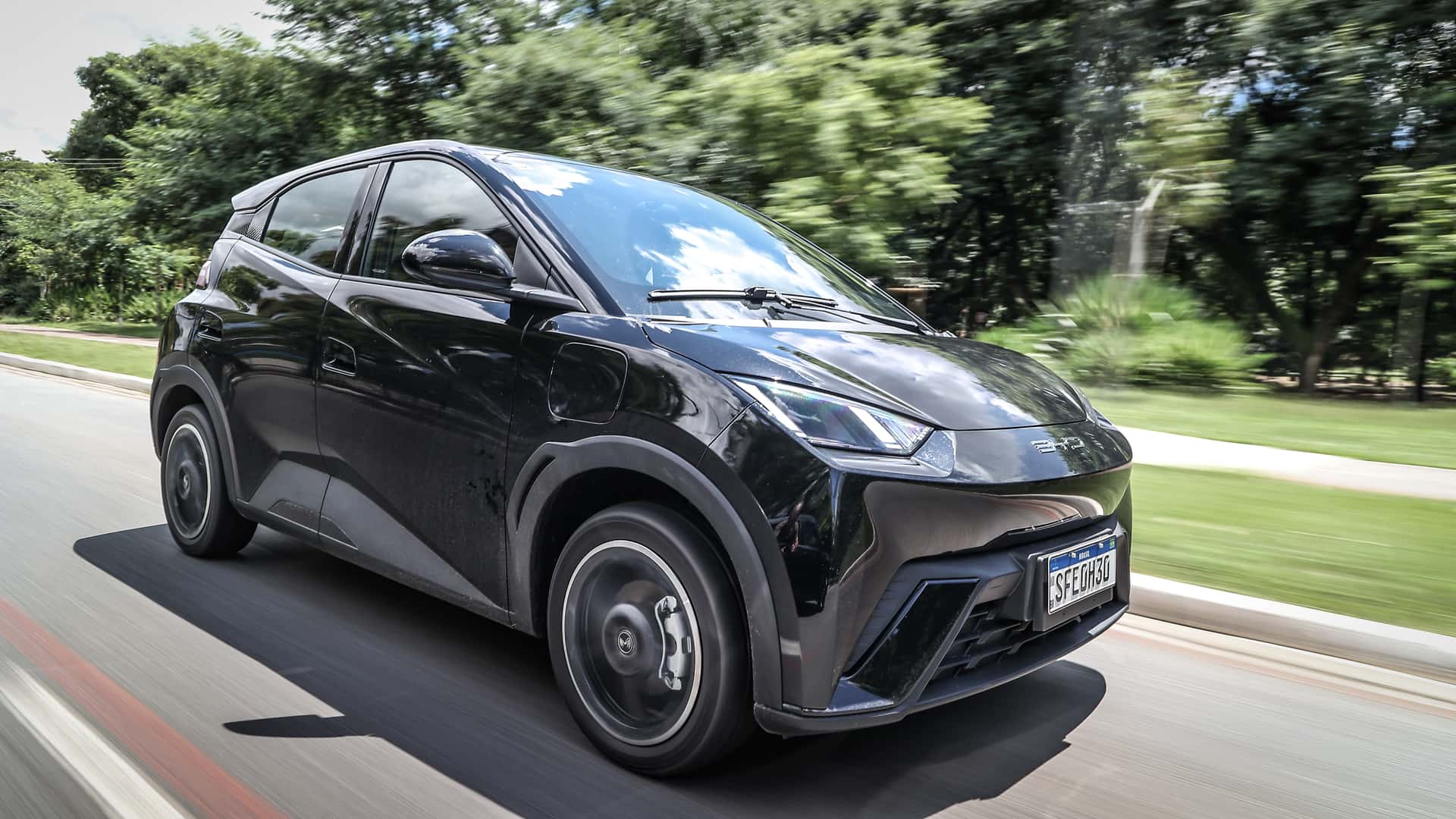 BYD terá Autopilot em toda a linha em 2025, do Dolphin Mini ao U8