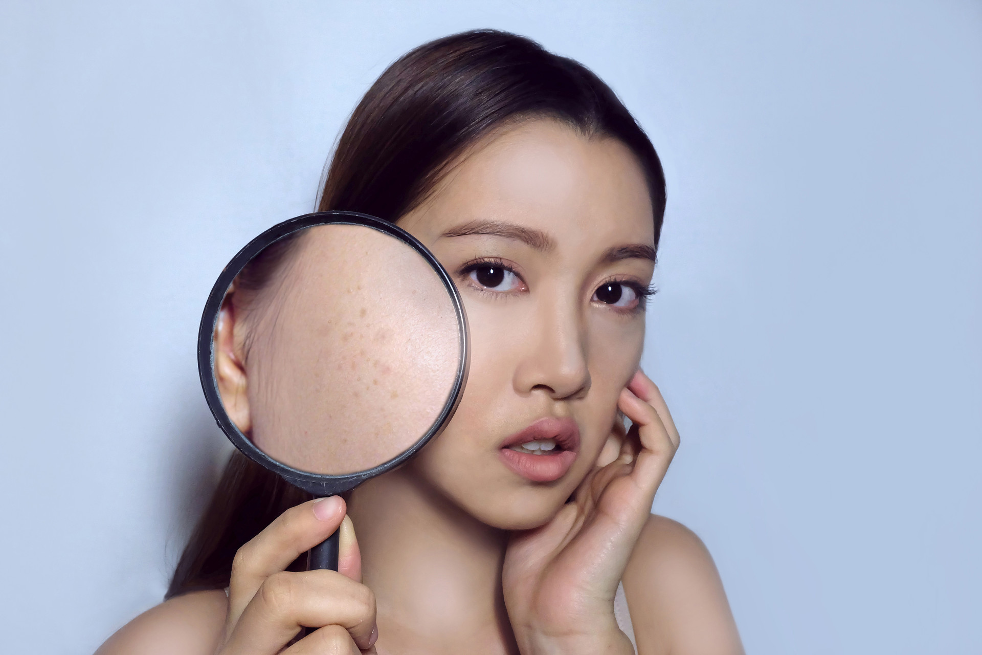 These are the foods to avoid for clear and radiant skin