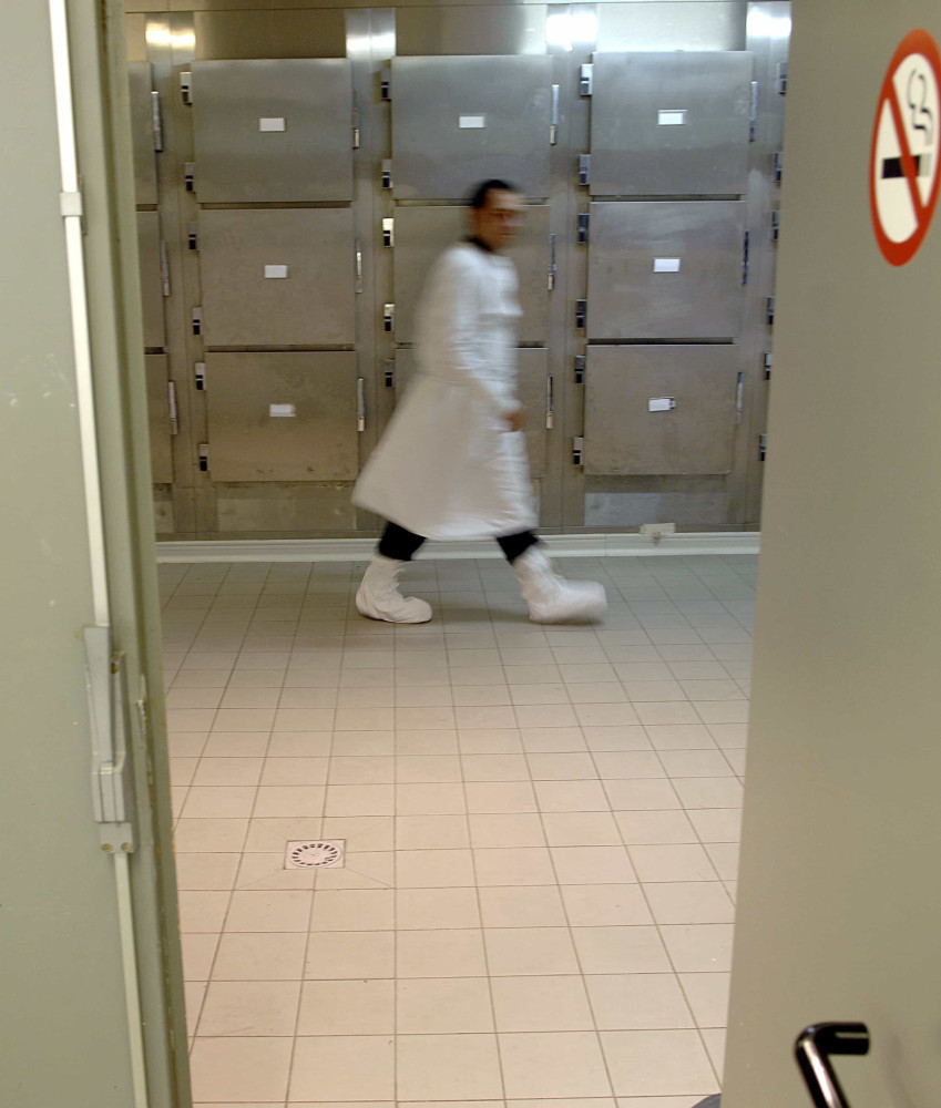 Creepy stories from people who work alone
