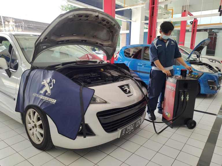 Ini Akibatnya Kalau Oli Transmisi Mobil Matic Telat Diganti!