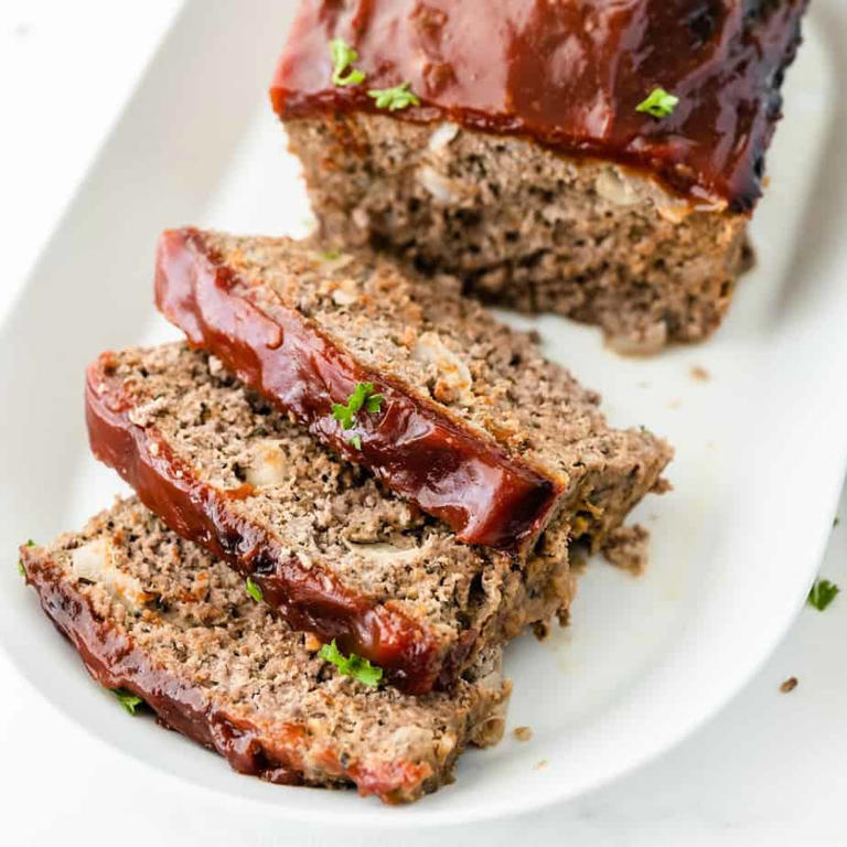 Mom's Classic Meatloaf
