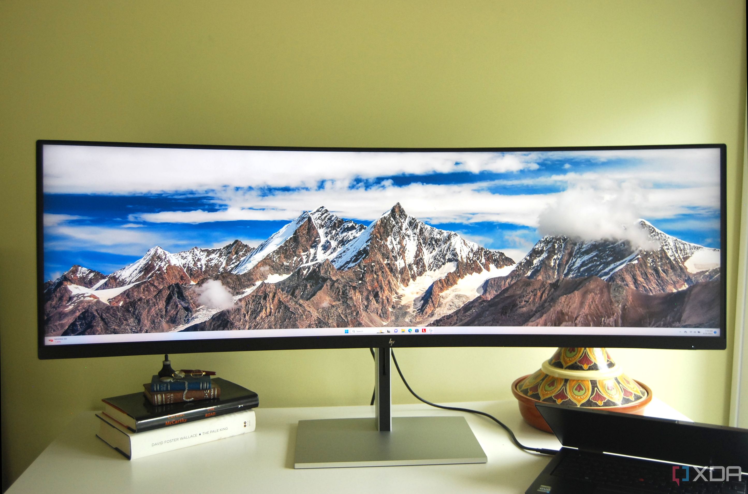 5 tips to improve your macOS experience with an ultrawide monitor