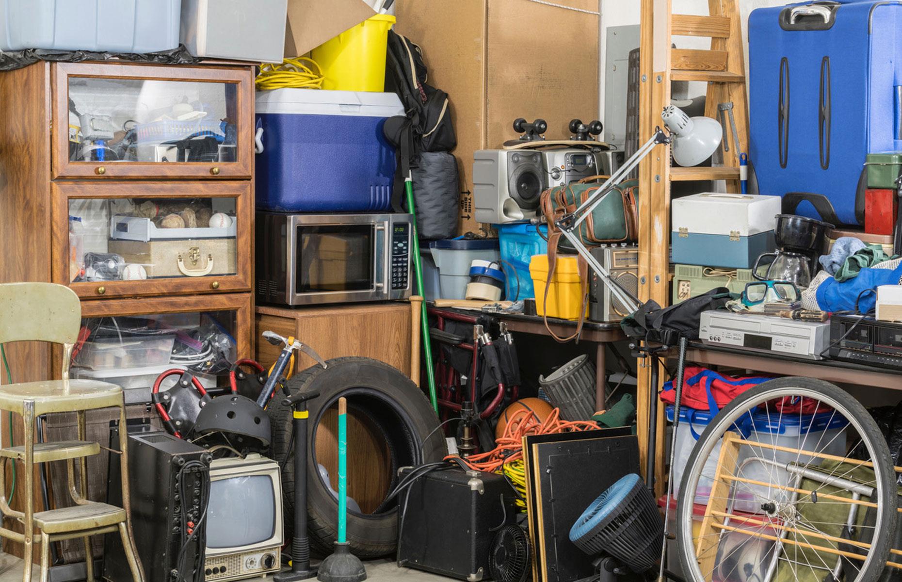 25 things that cause most arguments around the home