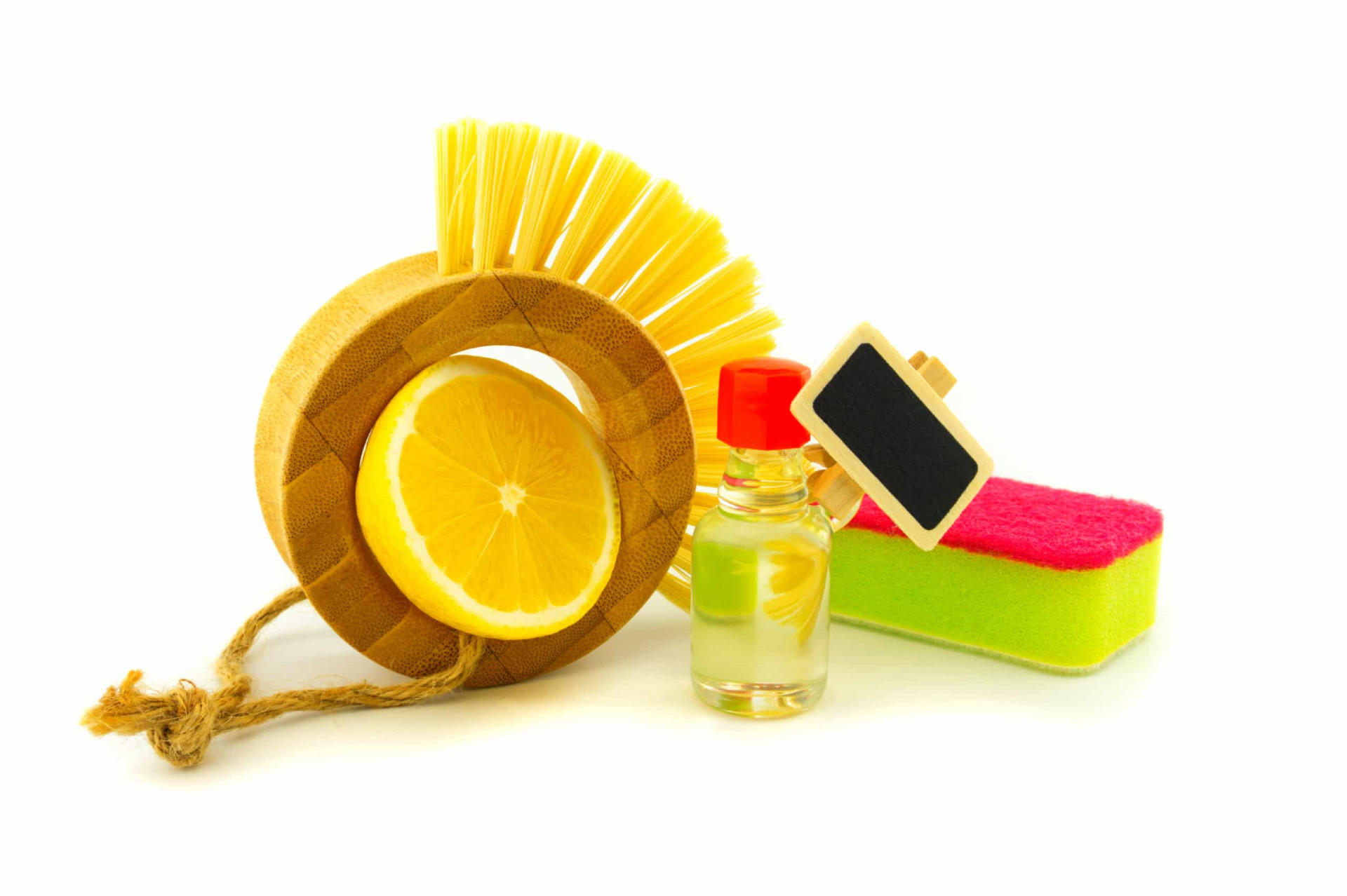 The healing and cleaning properties of lemon juice