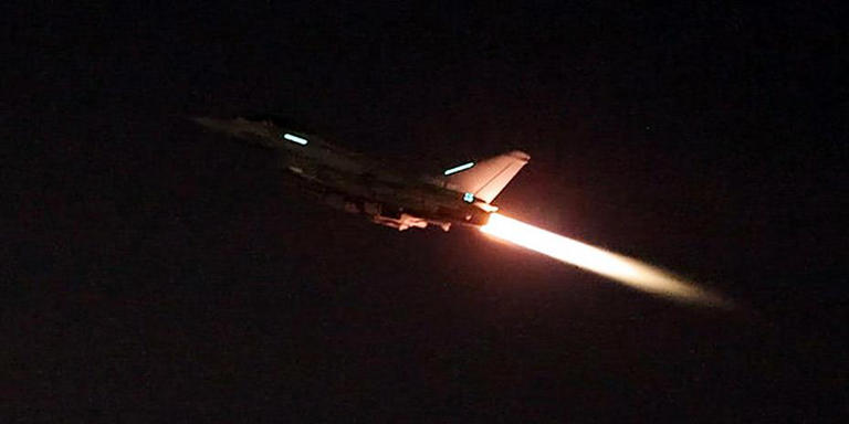 Χτύπησαν πετρελαιοφόρο με πύραυλο Hellfire οι ΗΠΑ