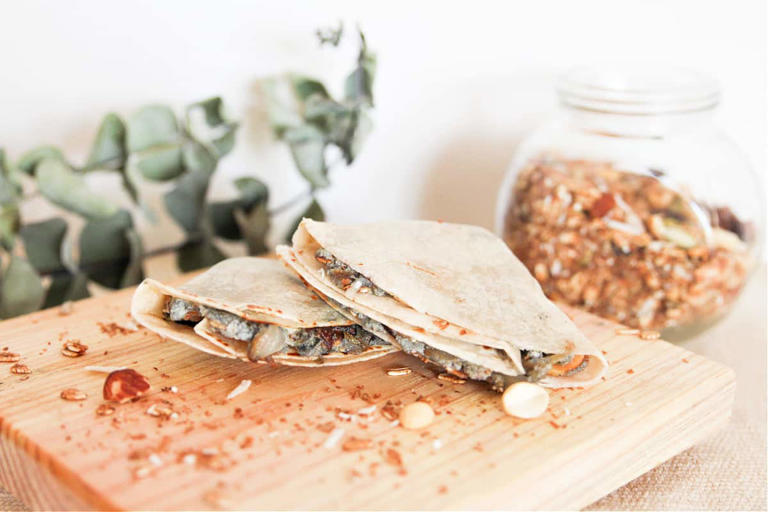 These Goat Cheese Wraps Make the best Vegetarian Snacks!