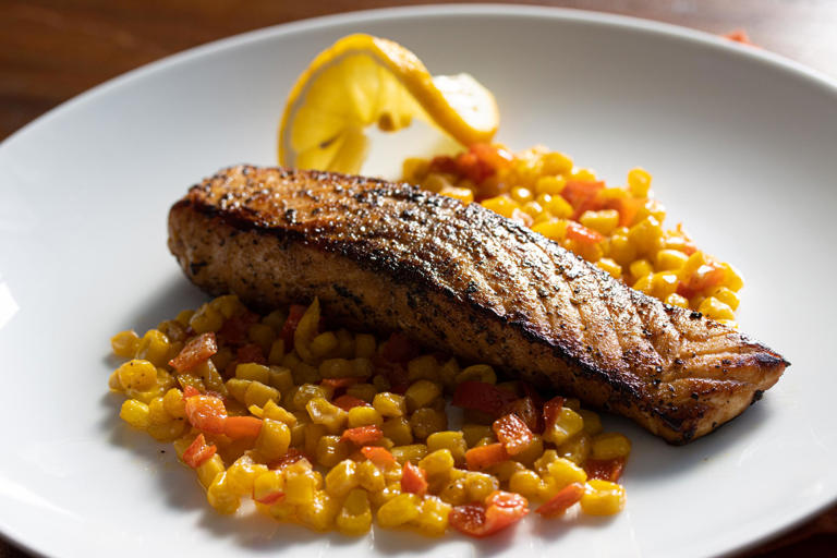 Creamed Corn with Pepper Salmon – Amazing Richness of Flavors