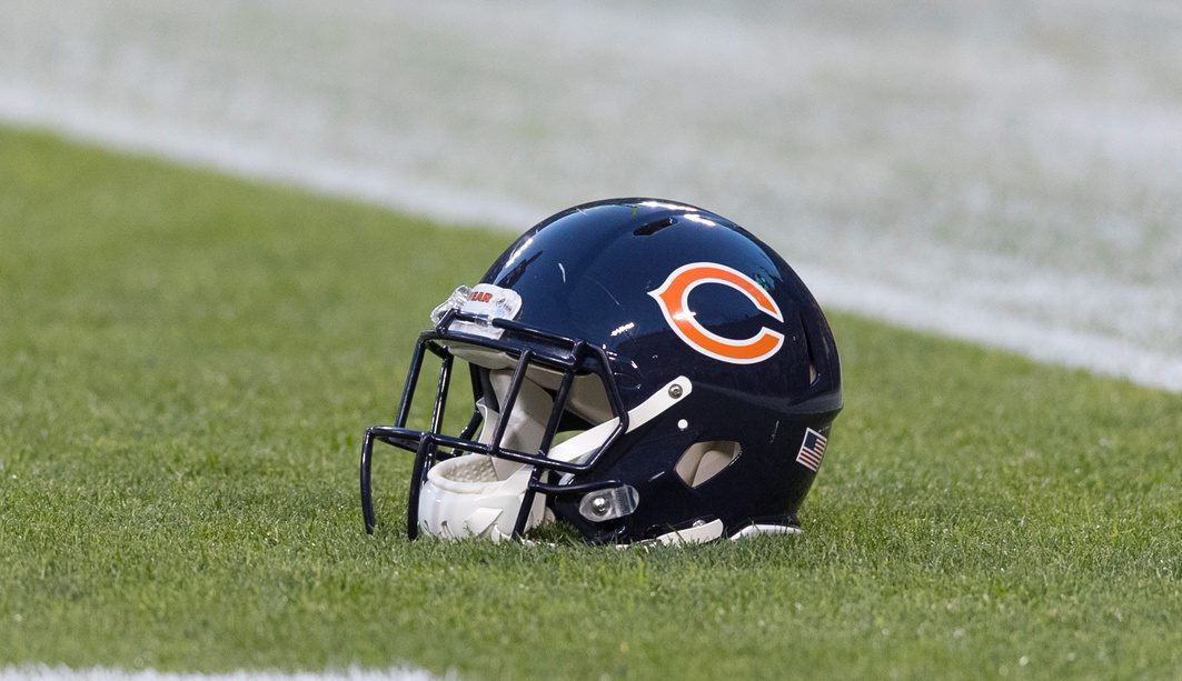 Bears sign rookie quarterback Bears sign rookie quarterback