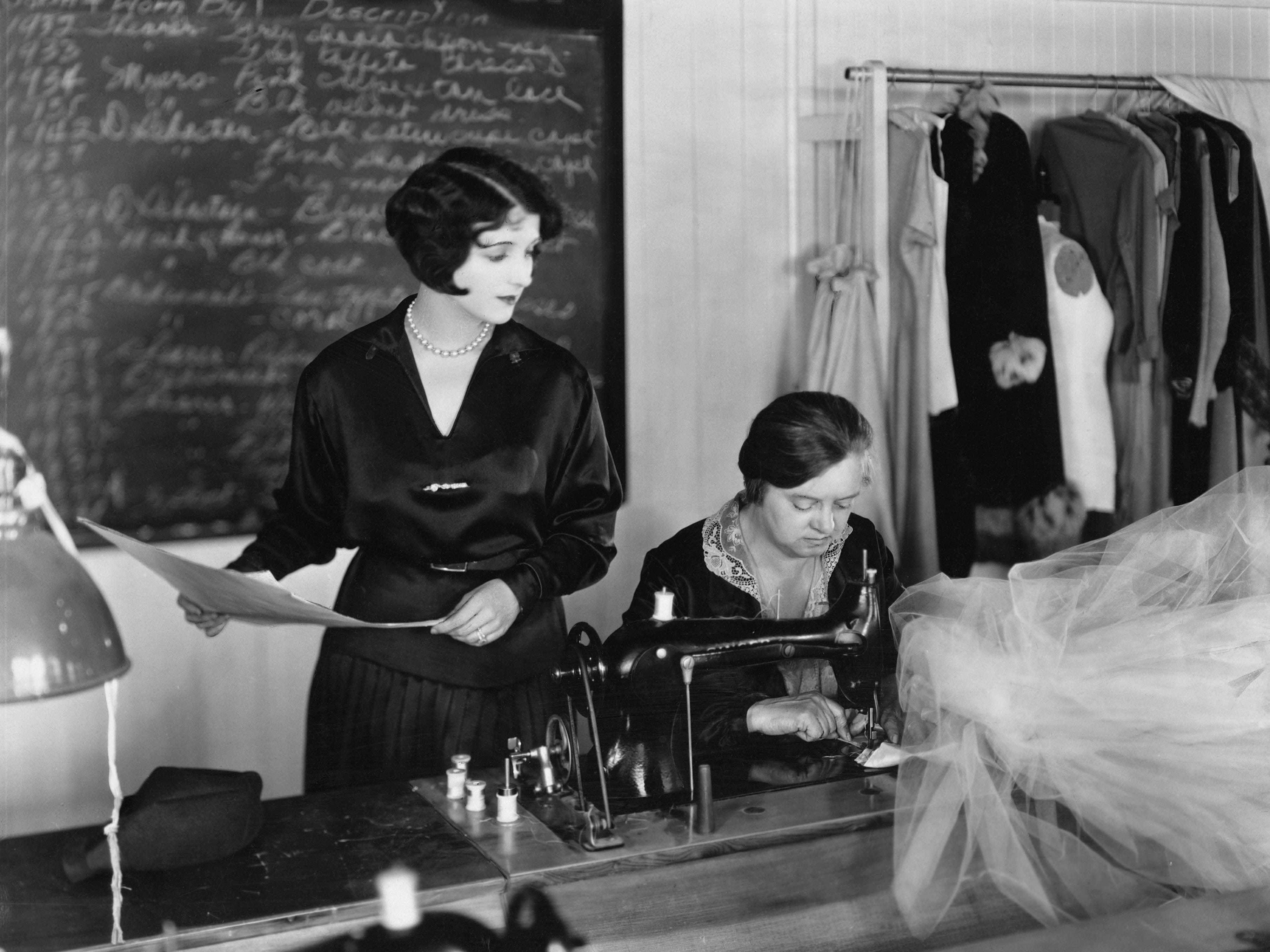 Vintage photos show how the role of women in the workforce has evolved ...