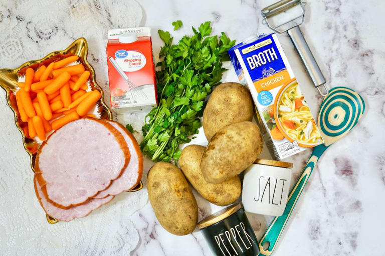 Easy Instant Pot Ham and Potato Soup Recipe