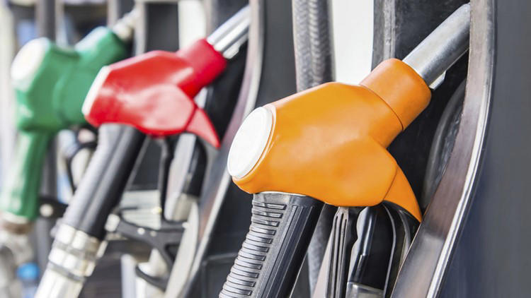 Michigan gas prices drop 27 cents since last week