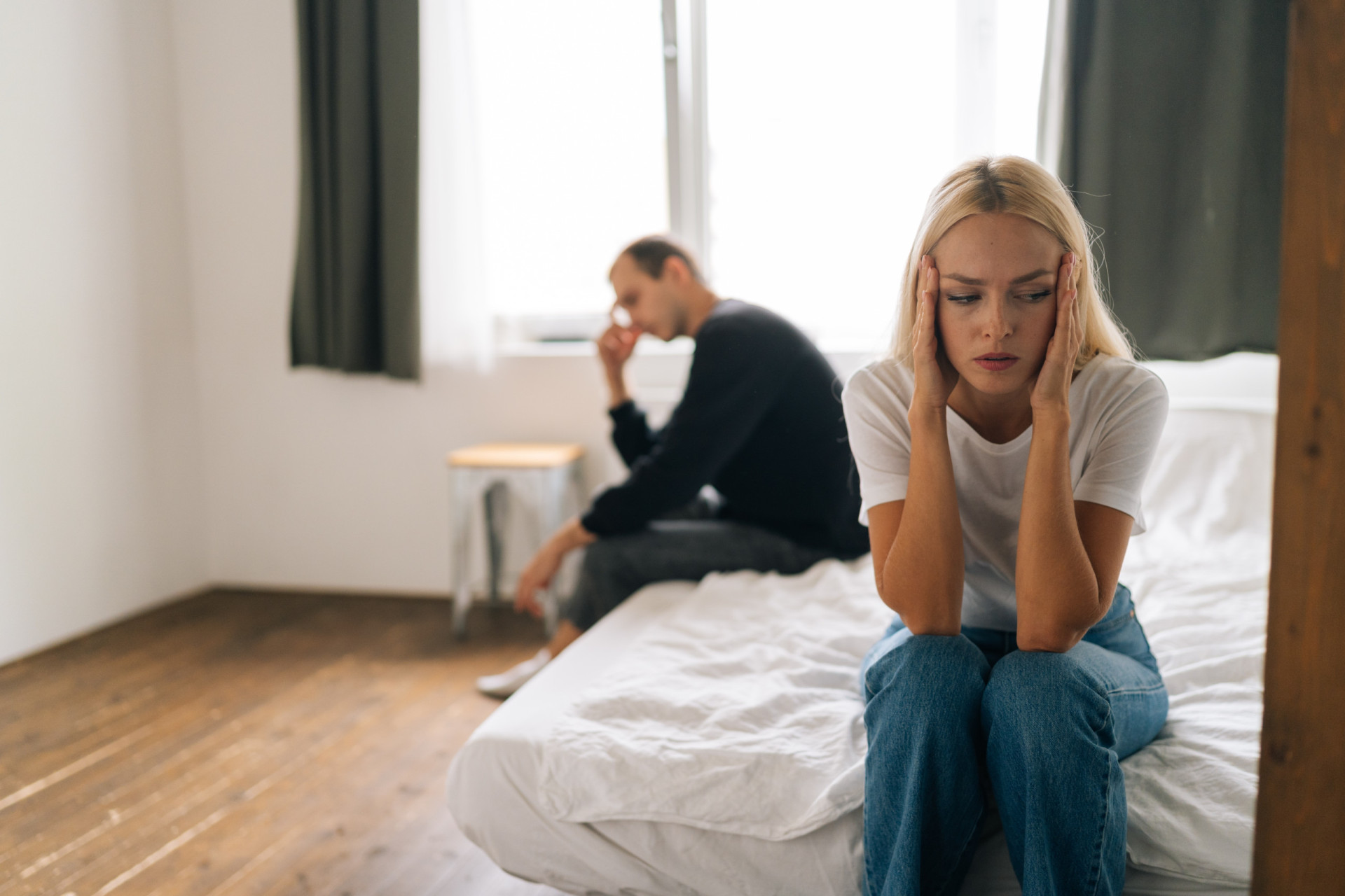 How to be more emotionally available in your relationships