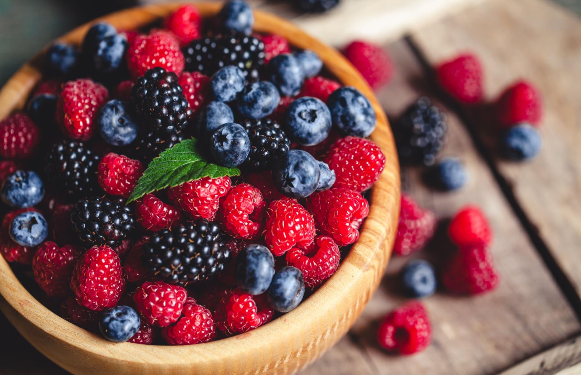 27 foods you should never eat after their expiry date