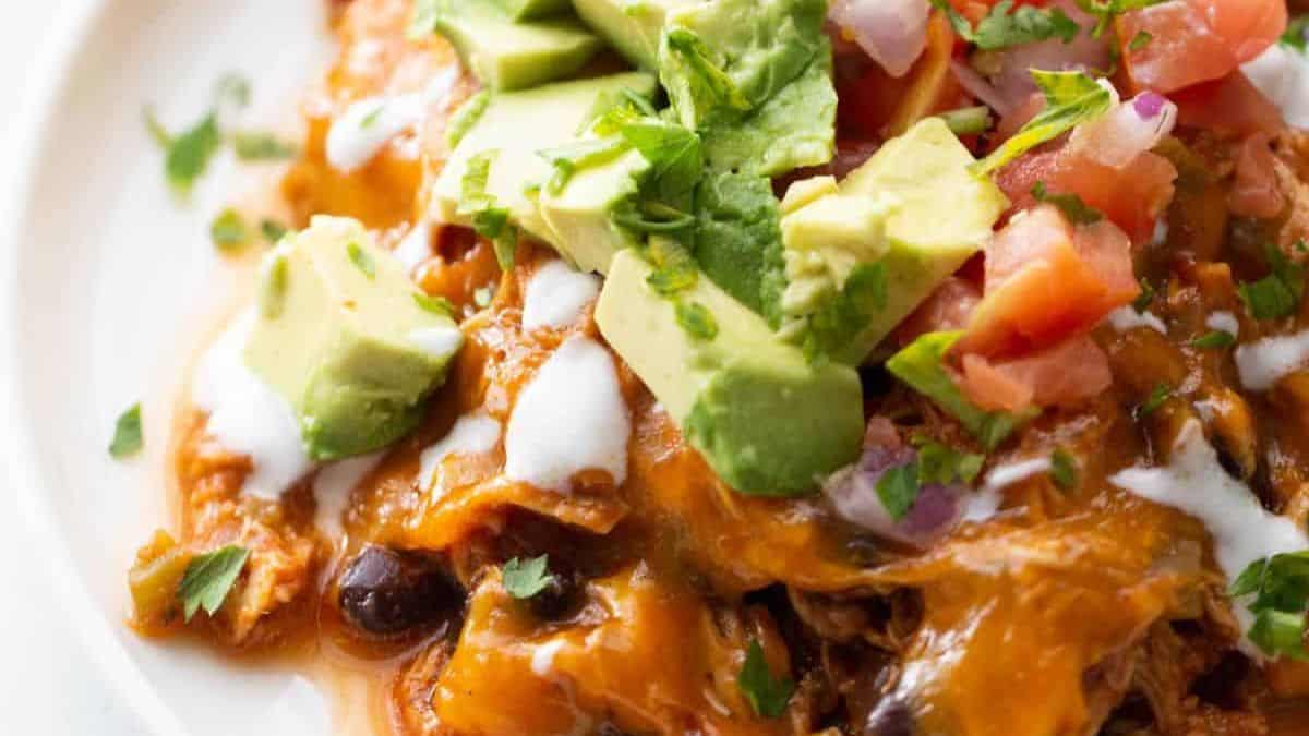 12 simple slow cooker chicken dinners to try