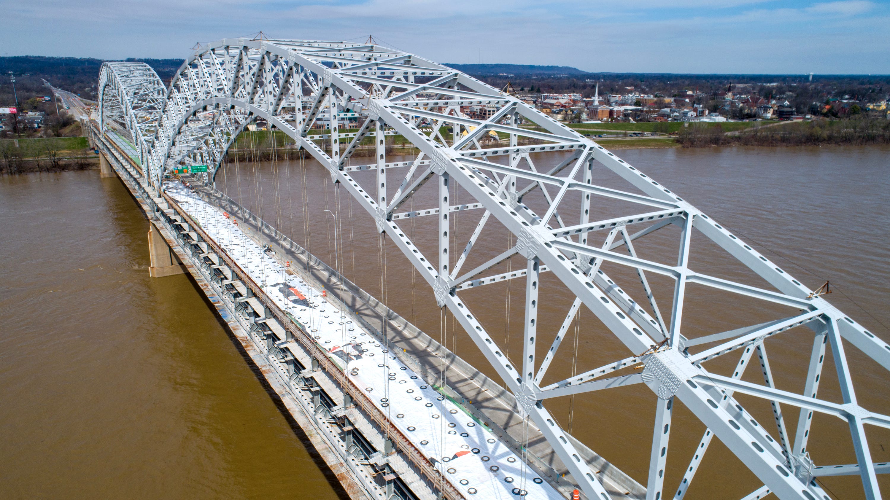 Sherman Minton Bridge inspections, traffic restrictions pushed to February