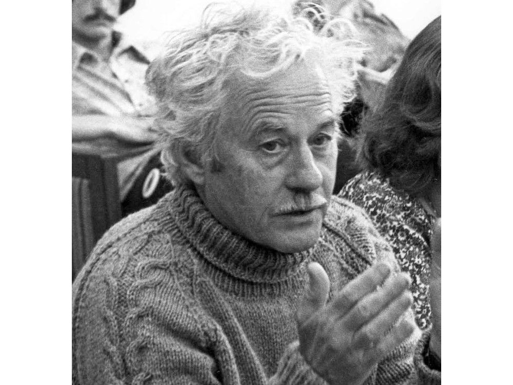 A department store Santa, an encyclopedia salesman and a beloved writer ...