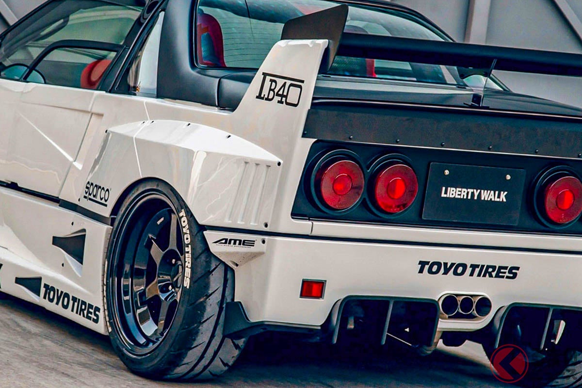 1000万円超え!? “マツダノフェラーリ”な「LB40」がスゴイ！ まさかの「軽スポーツカー」ベースなリバティの「ド迫力カスタムカー」とは