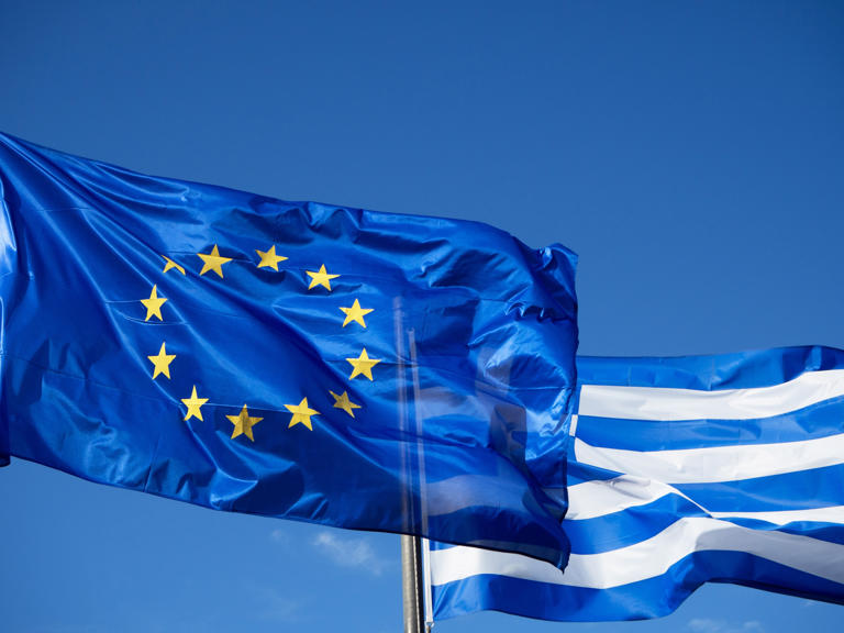 Νέο μεσοπρόθεσμο μέχρι και το 2029 με αναθεωρήσεις σε ΑΕΠ - ελλείμματα ...