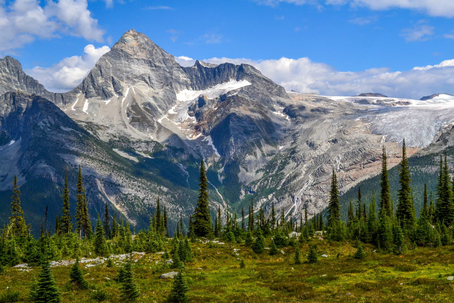Discover Canada's amazing national parks