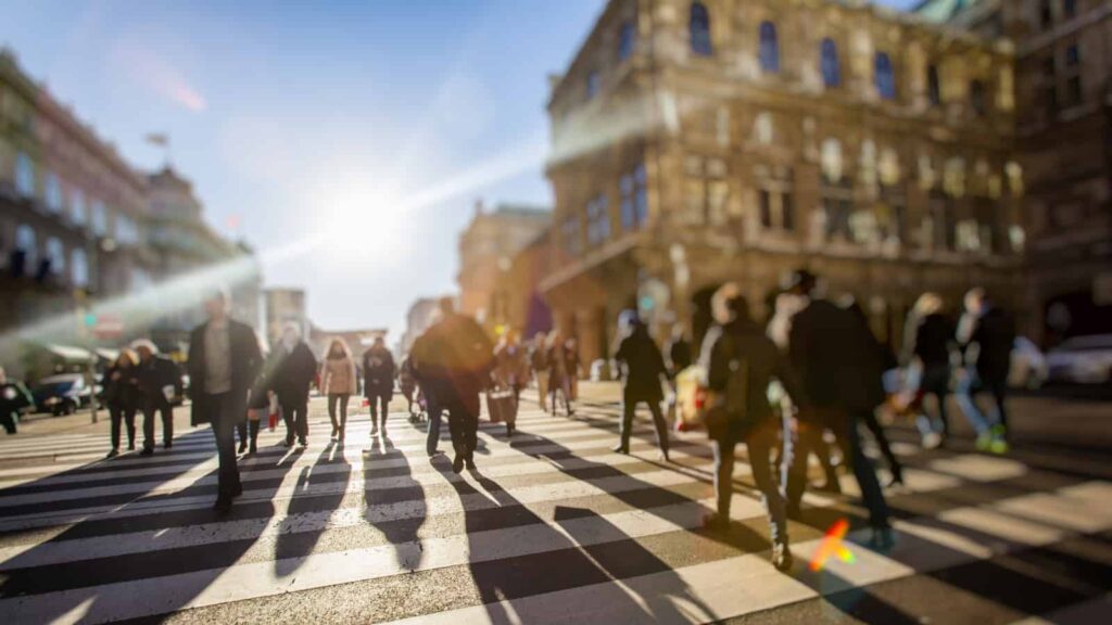 10 Things That Feel Illegal But Are Totally Normal In London