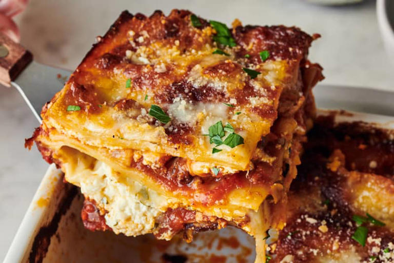 I Now Swear By This Italian Auntie's Easy Secret for Better-Tasting Lasagna