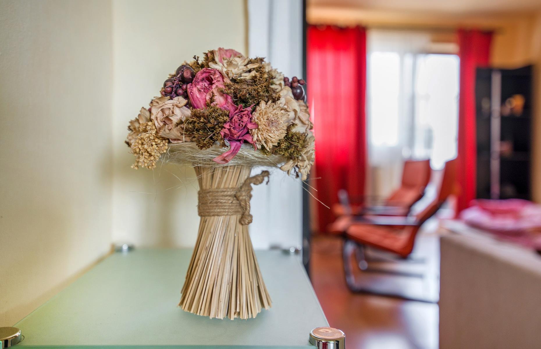 45 interior design fads that are making your home look dated