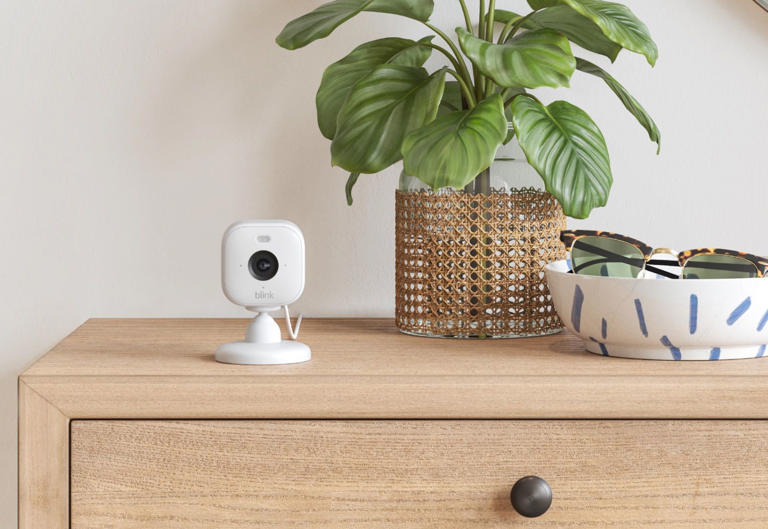 Protect your home for cheap with this top-rated security camera that's ...