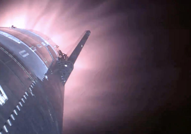 SpaceX’s Starship explosion caused flights to change course