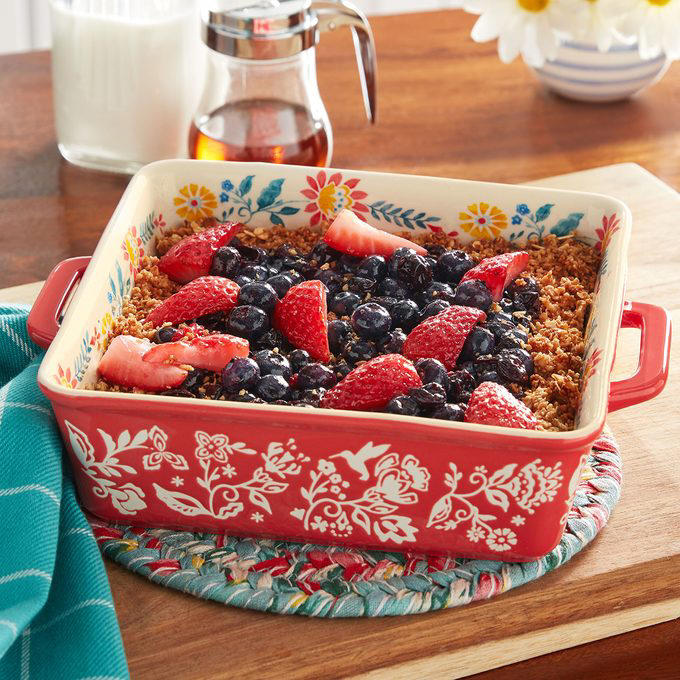 5 Pieces of Vintage-Style Bakeware That’ll Really Take You Back