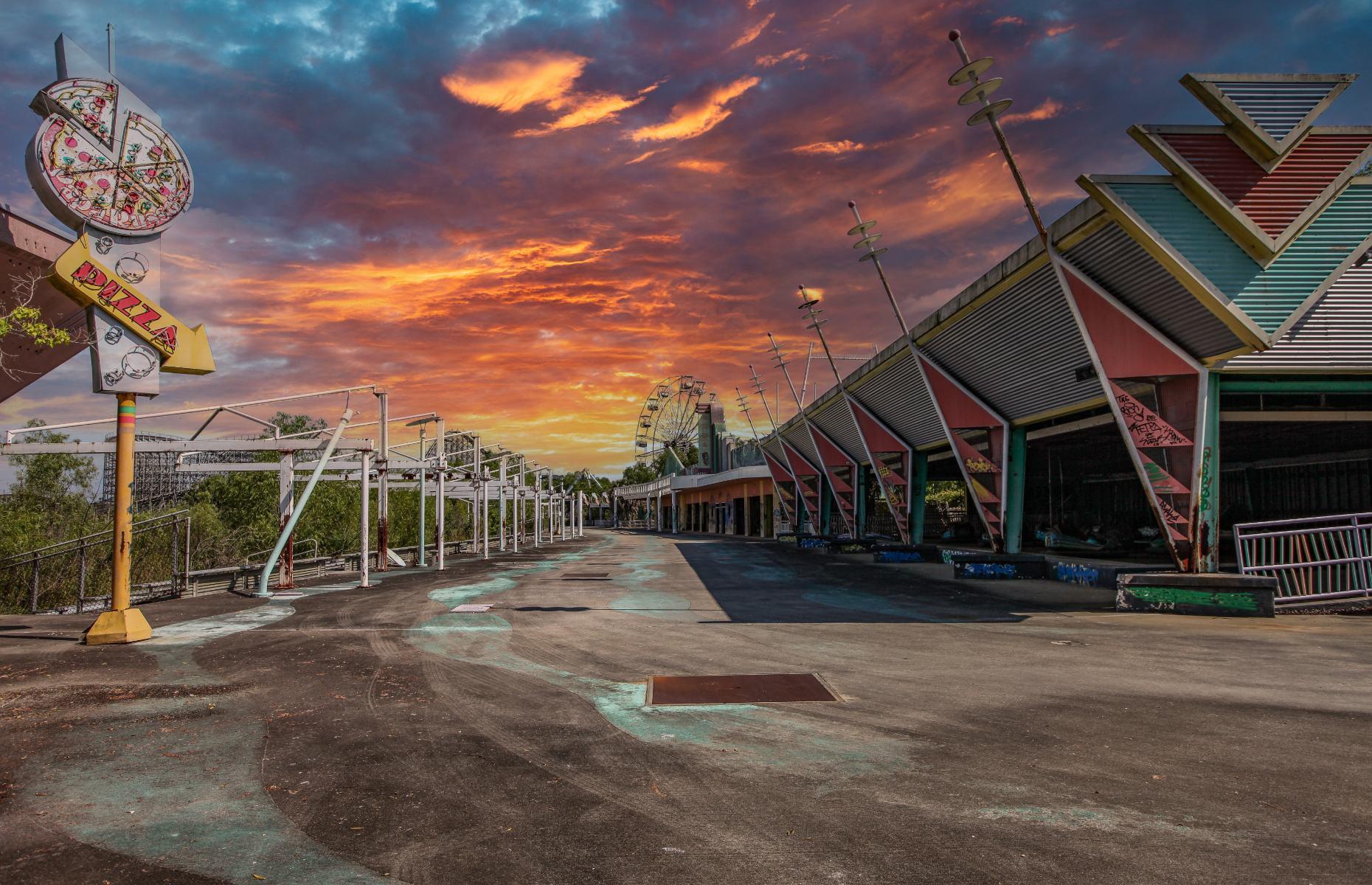 Why this Six Flags theme park was abandoned