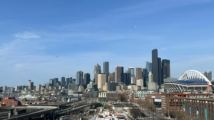 Seattle hits 70 degrees, first of 2025